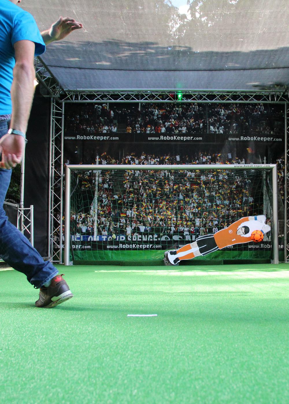 RoboKeeper | Robot Goalkeeper - Robokeeper