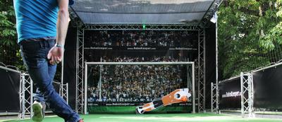 Robot Goalkeeper Soccer - Robokeeper